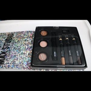 Max Studio | Makeup | Max Studio Shimmer Metallic Eye Collection Set ...